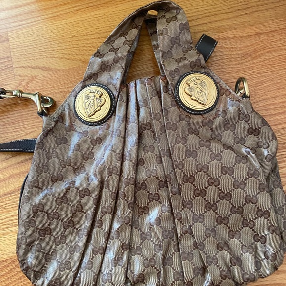 Gucci | Bags | Gucci Handbag | Poshmark